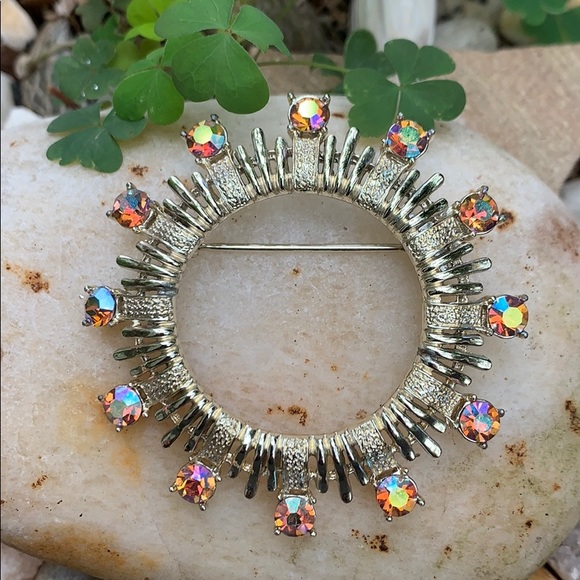 Coro | Jewelry | Vintage Coro Circle Rhinestone Brooch | Poshmark